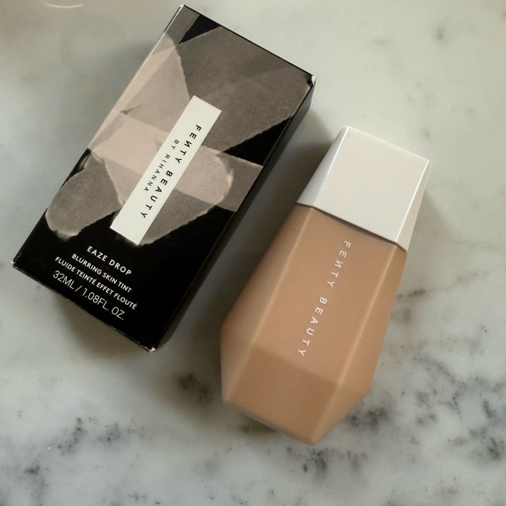 Fenty Beauty Eaze Drop Blurring Skin Tint – Noa Makeup Store